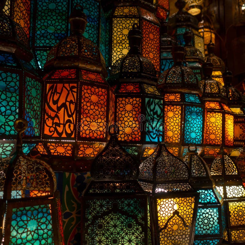 Lamp Or Lantern Shop In The Khan El Khalili Market In Islamic Cairo ...