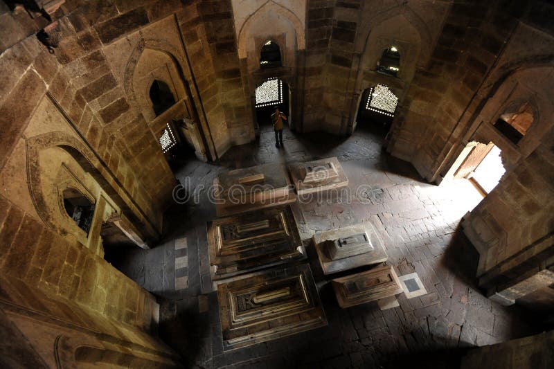 Muslim tomb editorial photography. Image of moghul, temple - 11276712