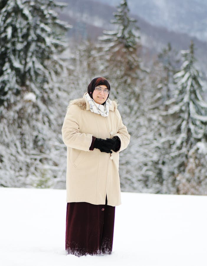 Happy Muslim family stock image. Image of arabia, indoor - 24917199