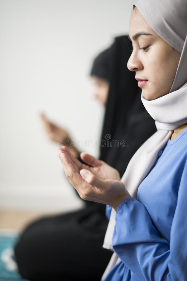 Muslim Women Making Dua To Allah Stock Photo - Image of muhammad ...