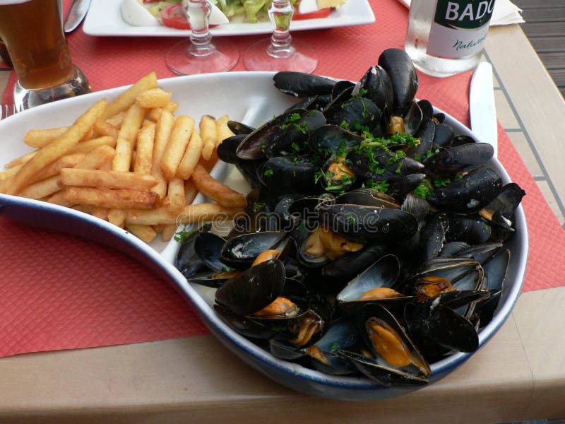 Mussel and frites stock image. Image of mussel, cuisine - 7722629