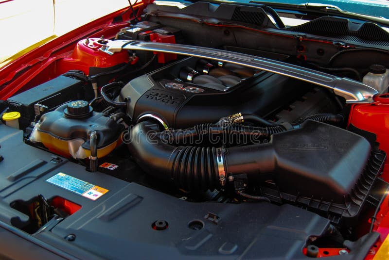 Mustang 5.0 Engine editorial stock image. Image of intake - 96787594