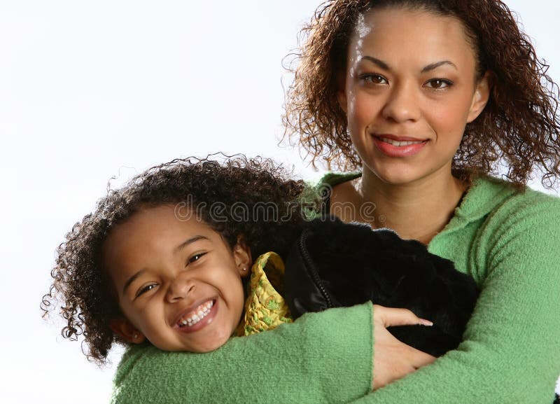 Mutter und Kind stockbild. Bild von mode, draussen, schön - 3242169