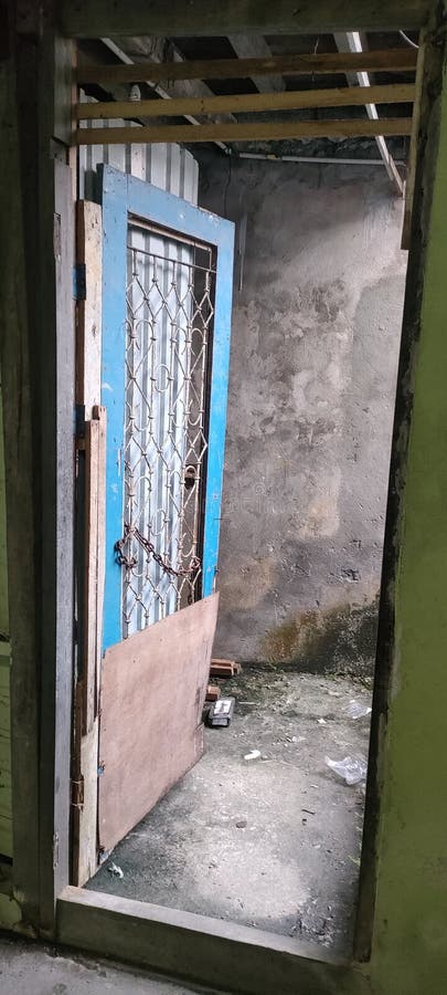 My home Broken Door stock photo. Image of home, door - 272785444