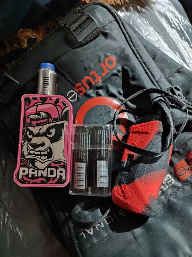 Vapor Elektrik E-cigarette Vape Panda Editorial Stock Photo - Image of ...