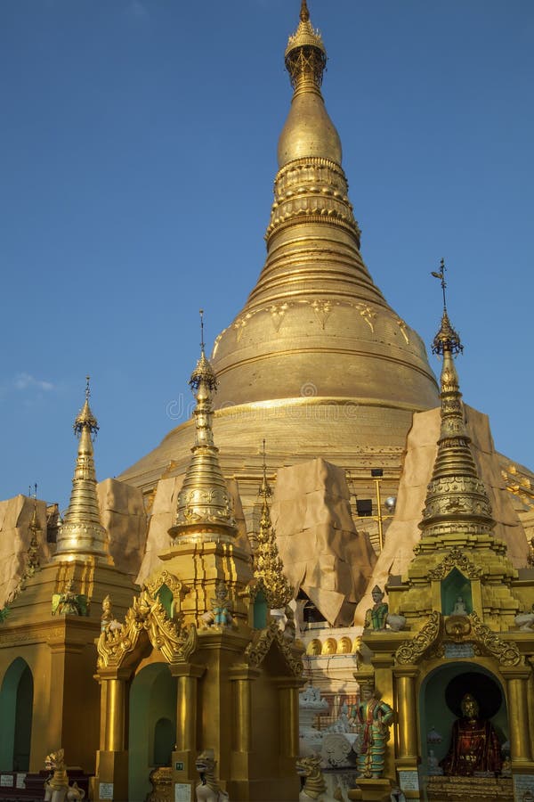 Myanmar Golden Temple stock image. Image of buddhist - 131971785