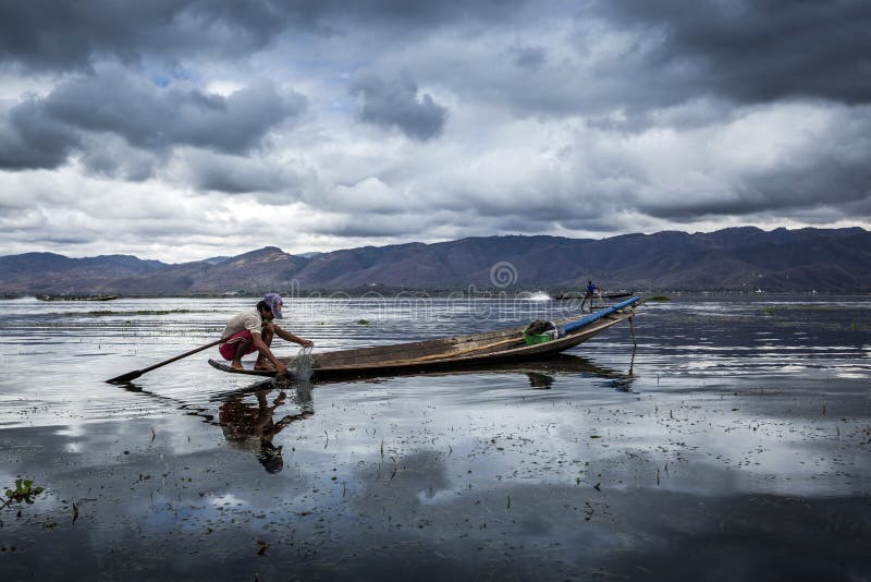 Myanmar -Inle lake editorial stock photo. Image of water - 89646453