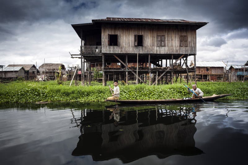 Myanmar -Inle lake editorial photo. Image of village - 89646506
