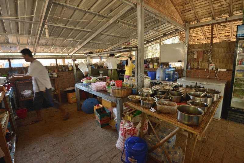 Myanmar Style Restaurant Kitchen Workers Editorial Photo - Image of ...