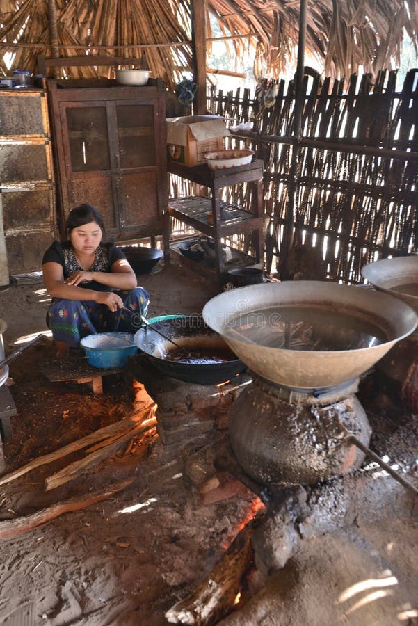 Worker Myanmar Boiling Water Pot Editorial Stock Image - Image of ...