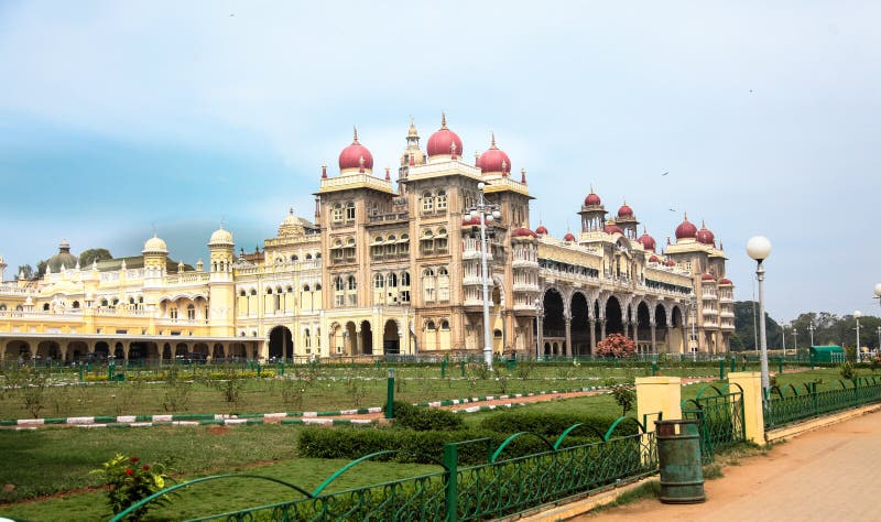Mysore, India - June 4, 2017:External View of Mysore Palace Editorial ...
