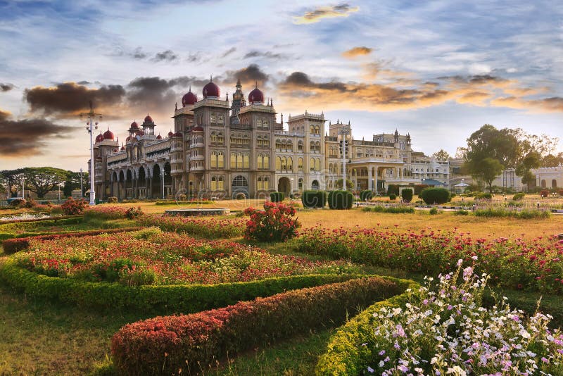 Mysore Palace stock image. Image of india, ancient, palace - 32750953