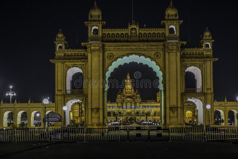 Mysore Palace Illuminated with Lights at Night Editorial Photography ...