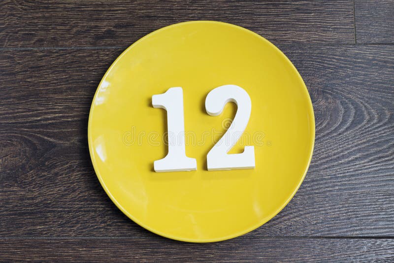 Número Doce 12 En Un Azulejo Decorativo. Foto de archivo - Imagen de ...