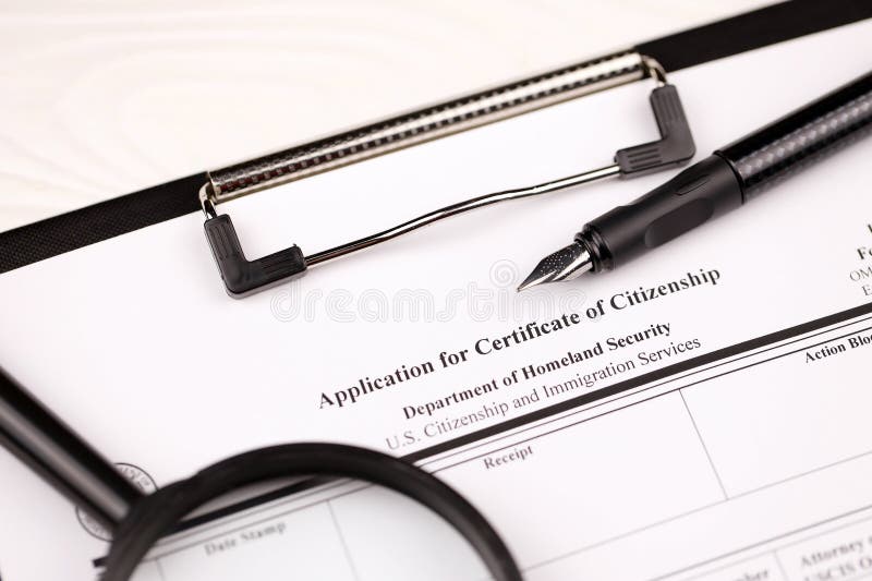 N-600 Application for Certificate of Citizenship Blank Form on A4 ...