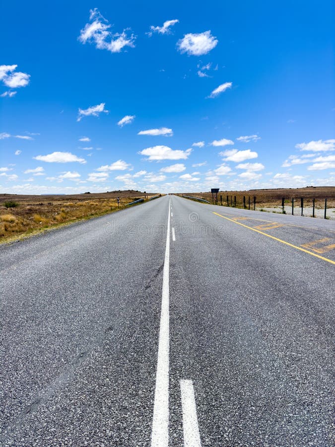 N1 Highway through the Dry Landscape of the Karoo, South Africa. Stock ...