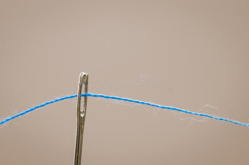 Naald en Draad stock afbeelding. Image of naai, draad - 57744303