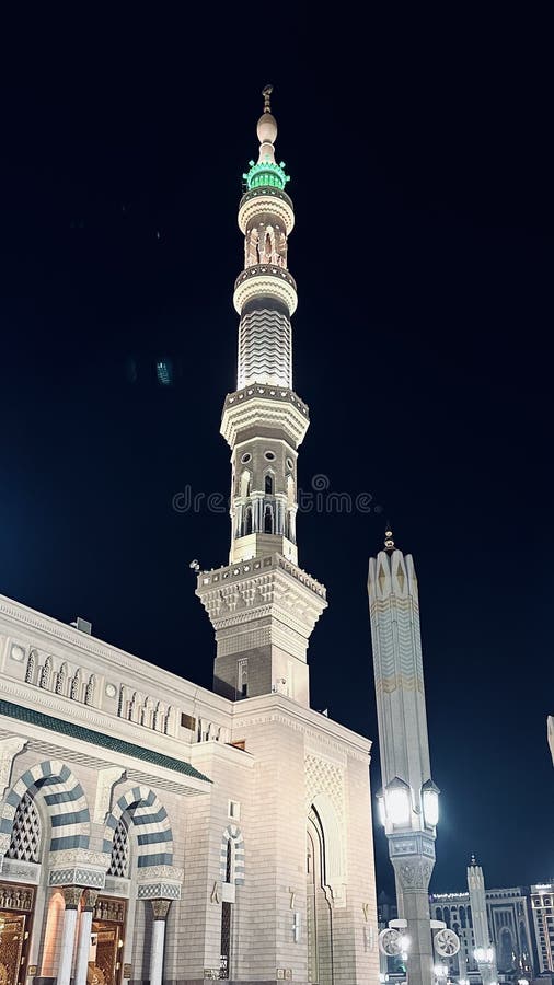 Nabawi Mosque Tower editorial stock image. Image of islam - 264425039