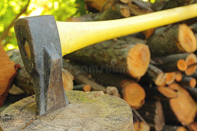 Nahaufnahme Axt Stock-Fotos - Laden Sie 2,805 Royalty-Free Fotos herunter