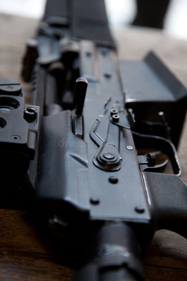 Nahaufnahme Der Automatischen Waffe Stockfoto - Bild von nahaufnahme ...
