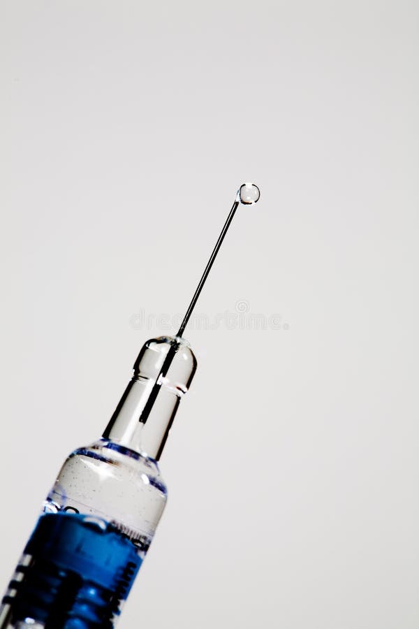 Nahaufnahme Der Hypodermatischen Nadel Stockbild - Bild von obacht ...