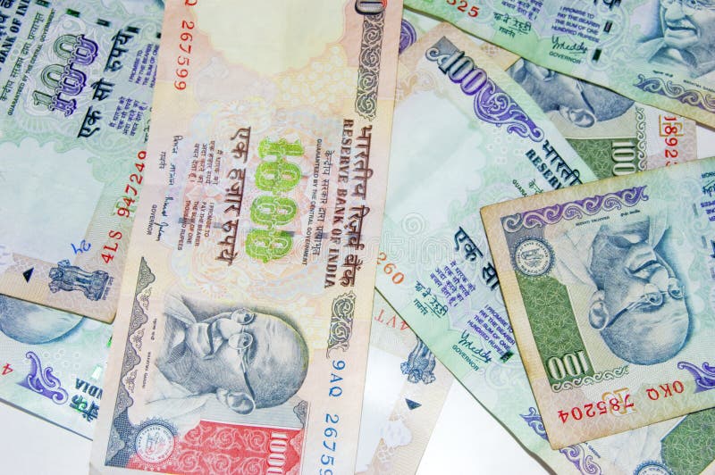 Nahaufnahme Von Indischem Geld Stockfoto - Bild von geschäft ...