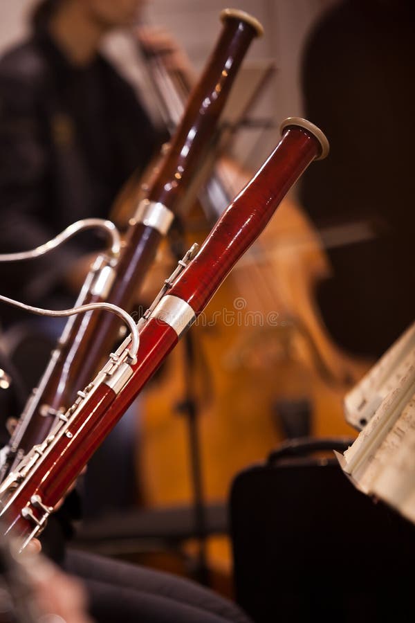 Fagott stockfoto. Bild von musik, vertikal, ausrüstung - 35720104