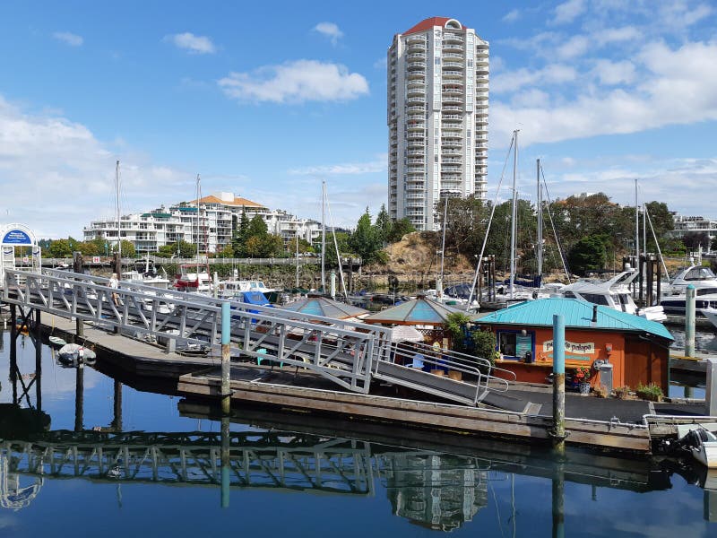 Vancouver s waterfront editorial photography. Image of lifestyle - 42342062