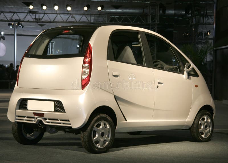 Nano at Auto Expo in Delhi, Editorial Image - Image of shiny, tata: 4009525