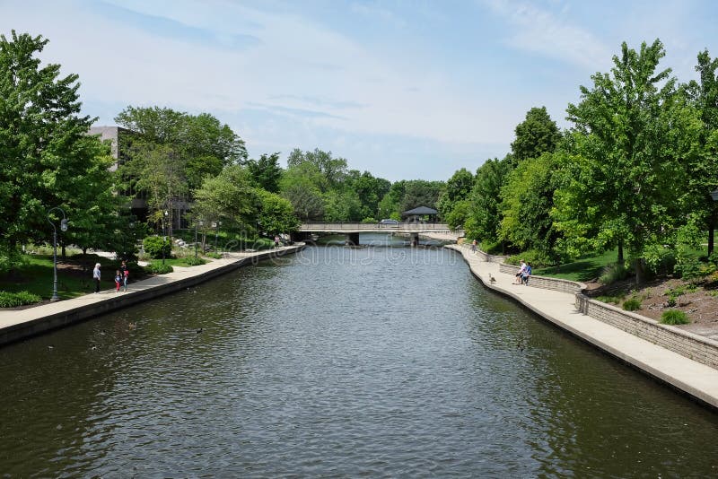 DuPage River and Naperville Riverwalk during Winter with a Bridge in ...
