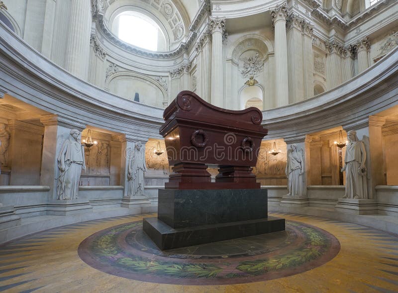 Napoleon tomb stock image. Image of candle, place, burial - 27146927