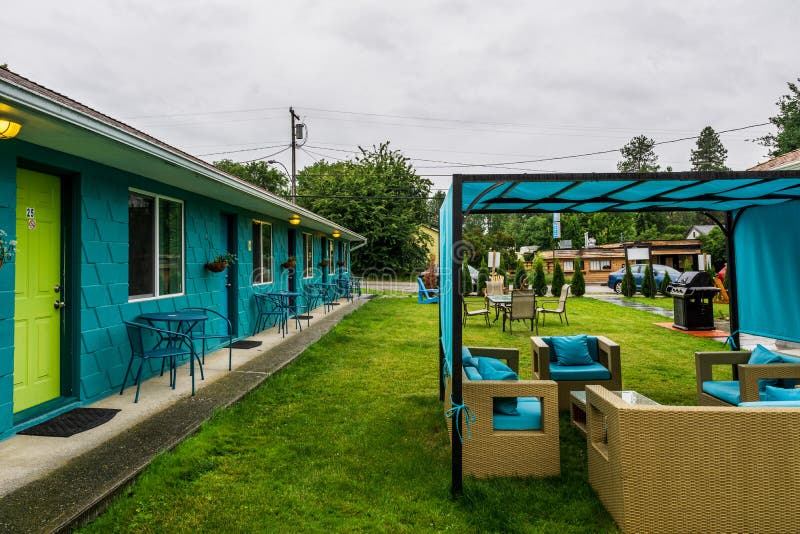 742 Small Town Motel Stock Photos - Free & Royalty-Free Stock Photos ...