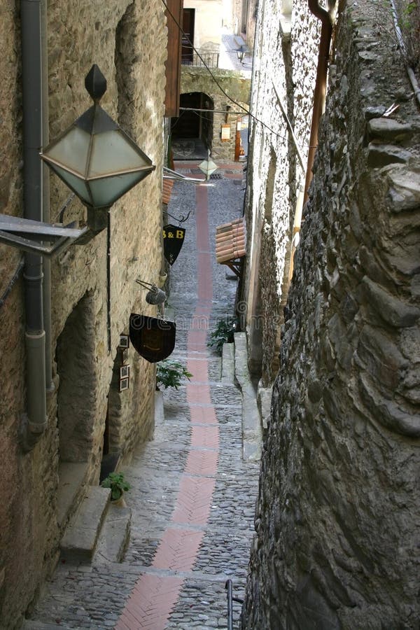 Narrow alleyway stock photo. Image of europe, caruggi - 1387720