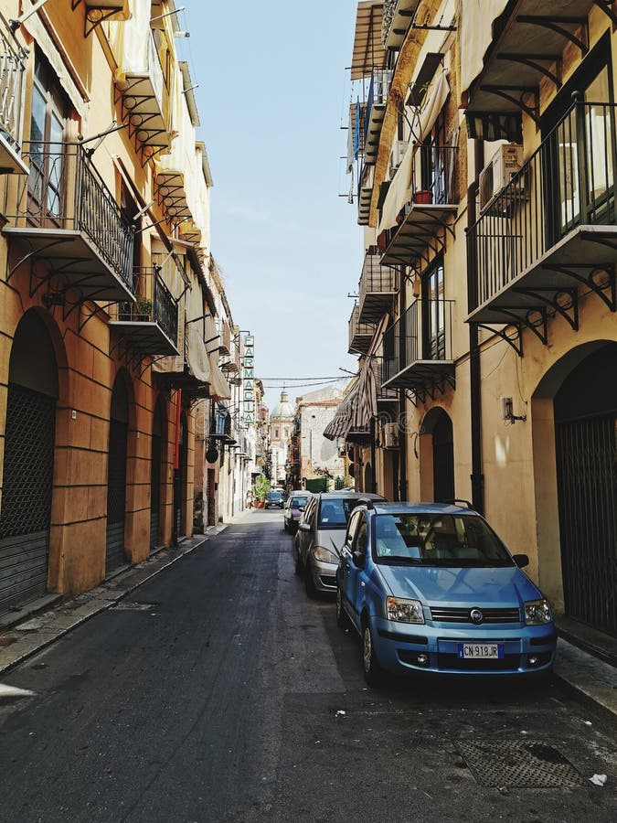 Narrow italian street editorial image. Image of waterway - 238130925