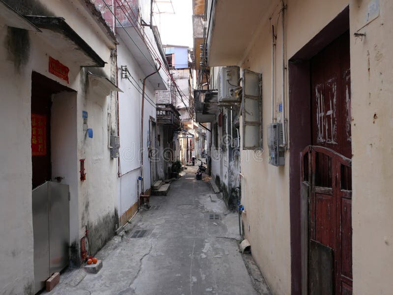 The Narrow Streets of Venice Stock Photo - Image of visit, travel: 33558722