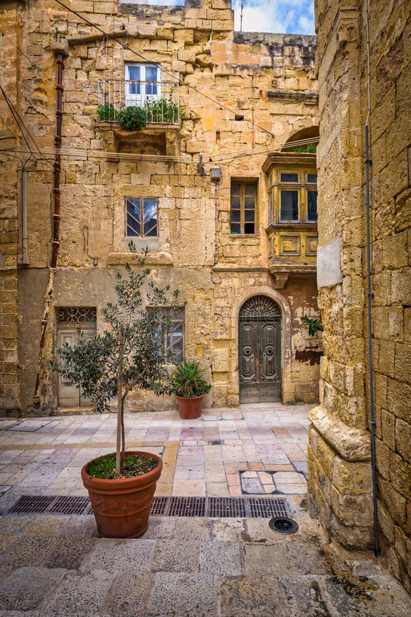 Narrow Streets of the Old Town in Birgu, Malta Stock Image - Image of ...