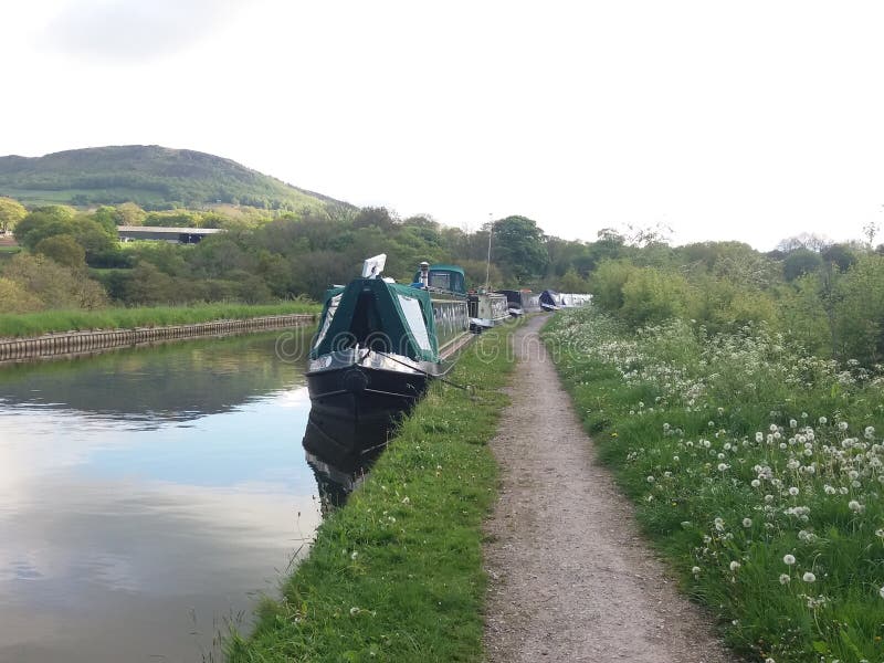 Narrowboat Mooring in Macclesfield Canal Stock Image - Image of channel ...