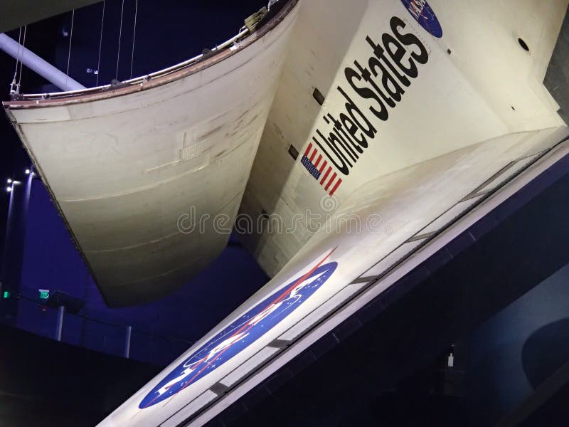 NASA Atlantis editorial photo. Image of shuttle, astronauts - 108654196