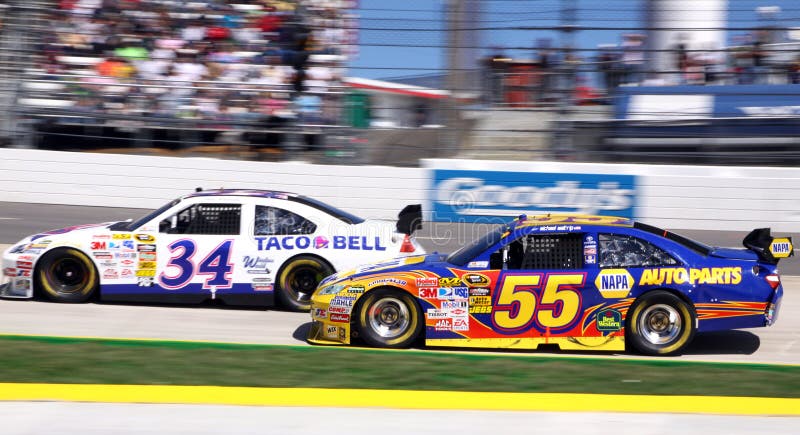 NASCAR 09 - zoom zoom! editorial image. Image of garage - 8909660