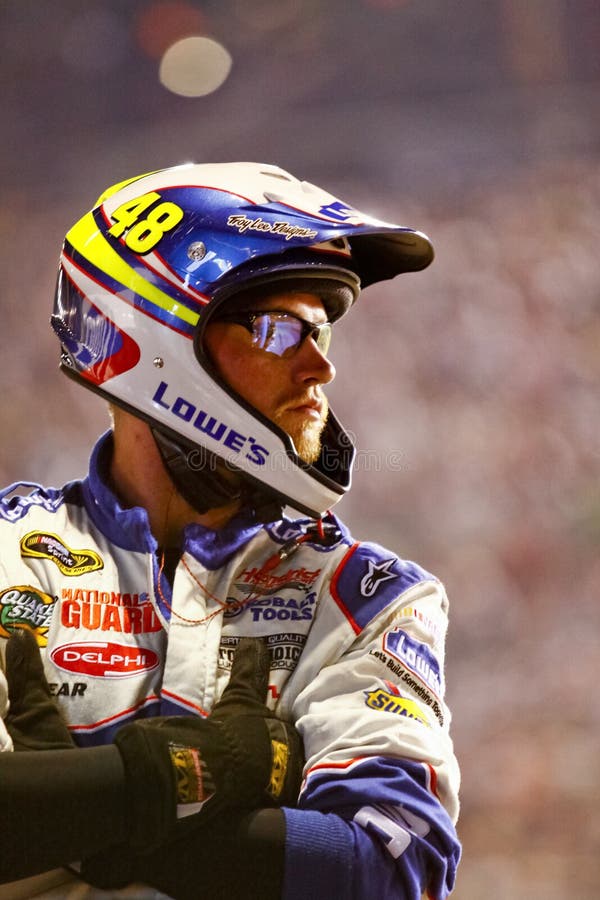 NASCAR - #48 Johnson Gruben-Mannschaftsmitglied Redaktionelles Foto ...