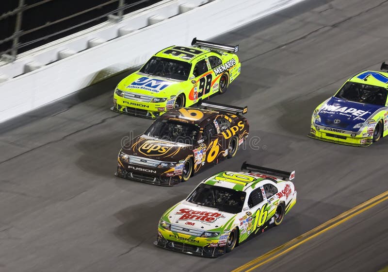 NASCAR: July 04 Coke Zero 400 Editorial Stock Photo - Image of series ...