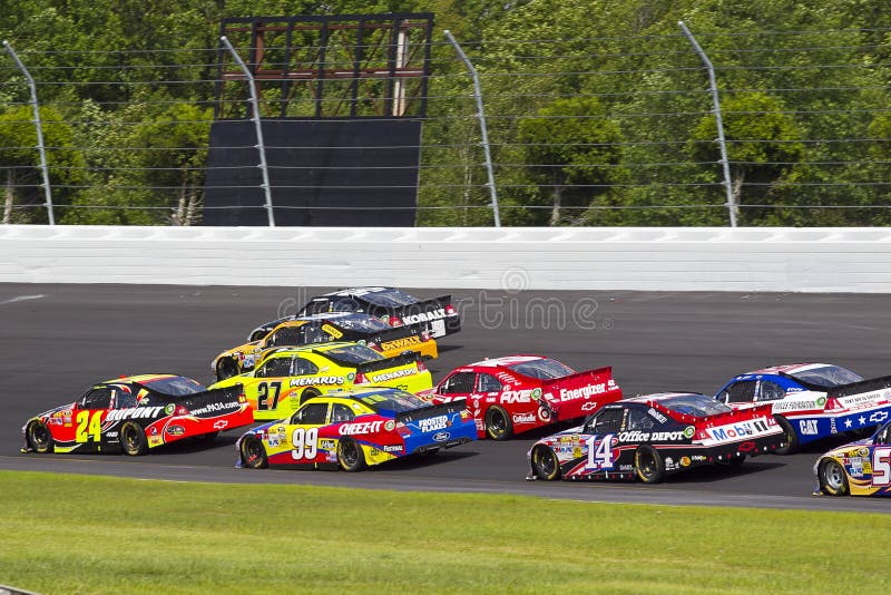 NASCAR: Pocono 400 editorial stock photo. Image of raceway - 25317093