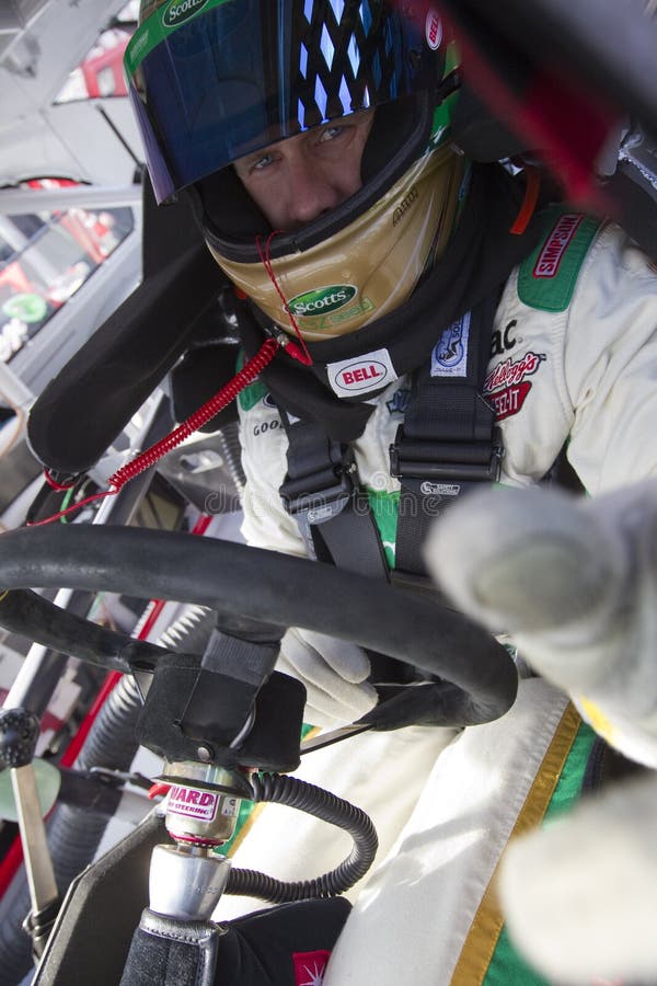 NASCAR: Mar 19 Jeff Byrd 500 Editorial Image - Image of d11bmss, cheeze ...