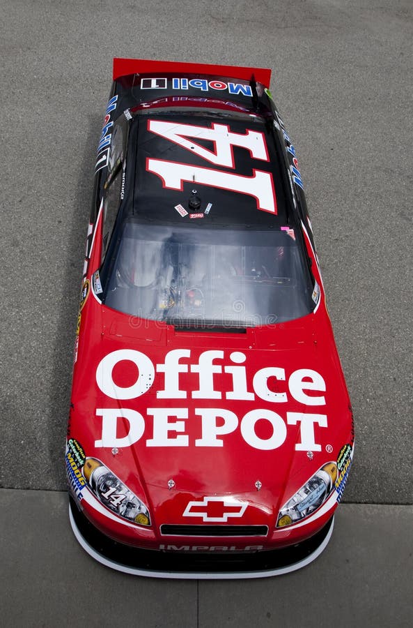 NASCAR: Mar 26 Auto Club 400 Editorial Photo - Image of sports ...