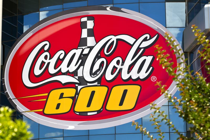 NASCAR - Green Flag Restart at the Coca Cola 600 Editorial Image ...