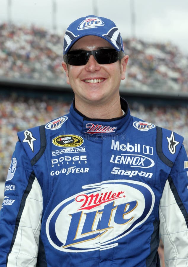 NASCAR-Meister Kurt Busch redaktionelles stockfotografie. Bild von ...