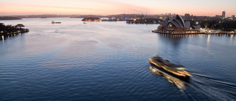 Nascer do sol em Sydney imagem de stock editorial. Imagem de ...