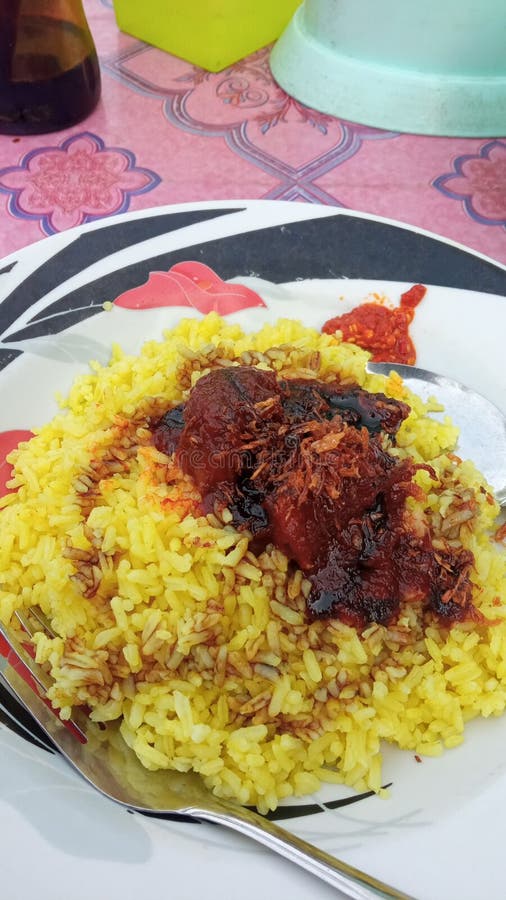 Yellow Rice stock image. Image of rice, kuning, sarapan - 271494367