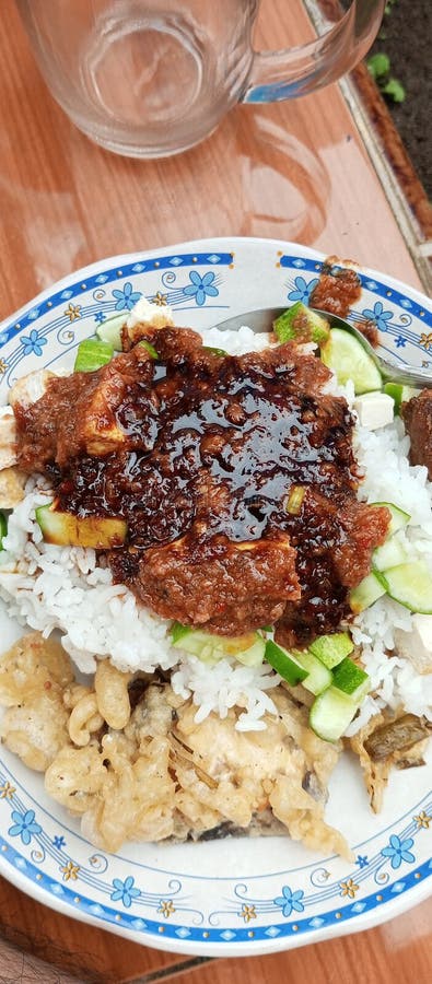 Nasi Lengko stock image. Image of nasi, lengko, central - 262335991