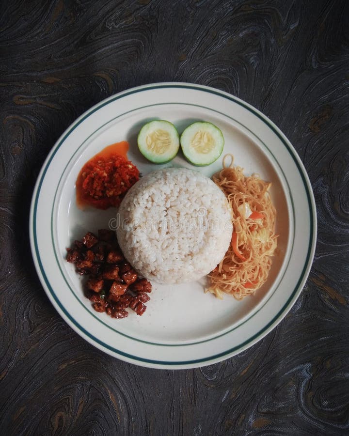 Nasi Uduk or Coconut Milk Rice Stock Image - Image of redchilli ...